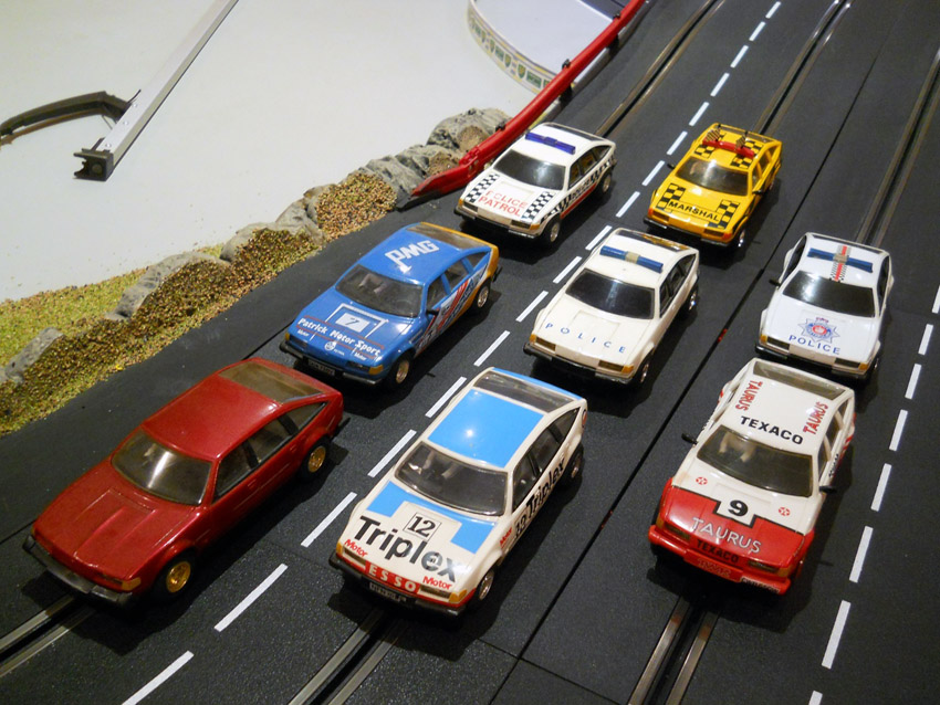 Essai Vintage : Rover 3500 Scalextric - 1/32eme - Recherche - Circuits ...