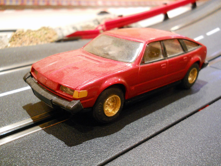 Essai Vintage : Rover 3500 Scalextric - 1/32eme - Recherche - Circuits ...