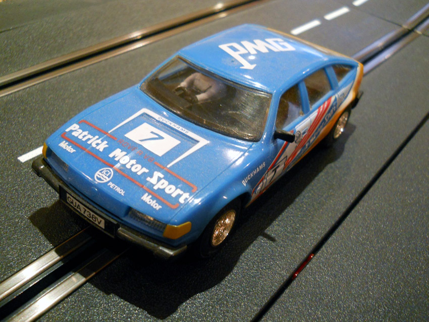 Essai Vintage : Rover 3500 Scalextric - 1/32eme - Recherche - Circuits ...